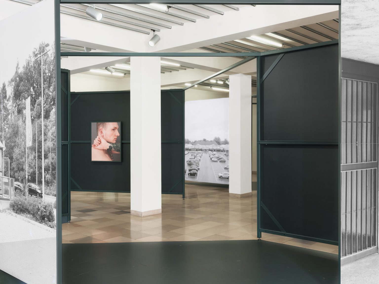 Haut, Stein – Jakob Ganslmeier – Kummer & Herrman